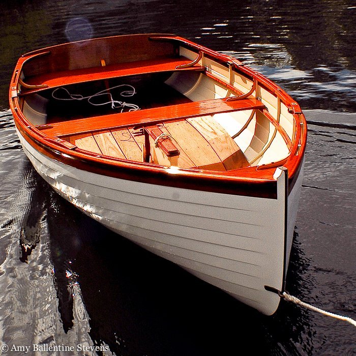 ARIEL II • 46' Power Cruiser Restoration